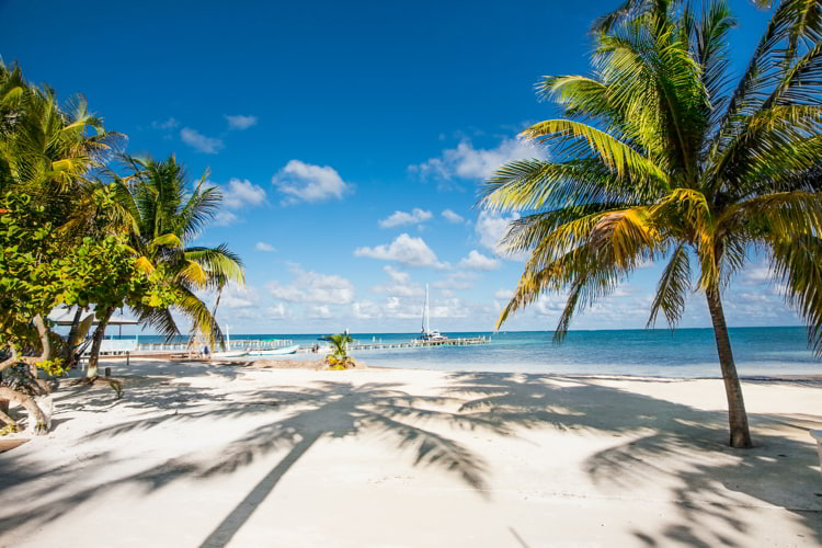 Should You Get The QRP Visa Of Belize?